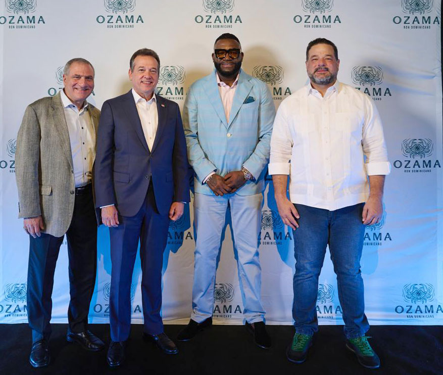 Manolitoenelplay:: David “Big Papi” Ortiz lanza Ron Ozama en República ...