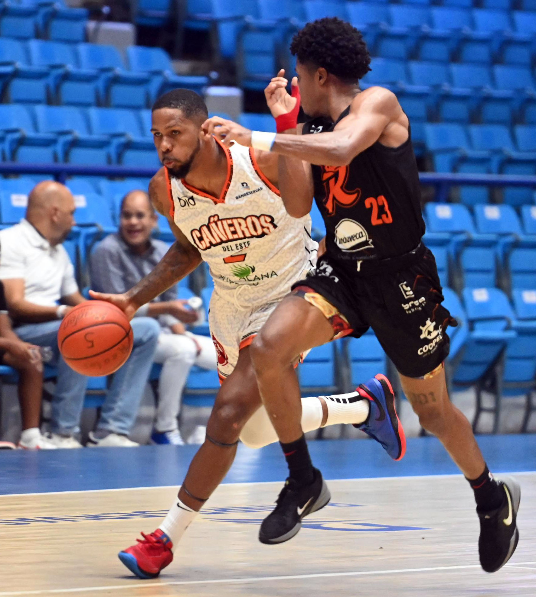 Manolitoenelplay:: Cañeros terminan racha de triunfos de Reales en la LNB