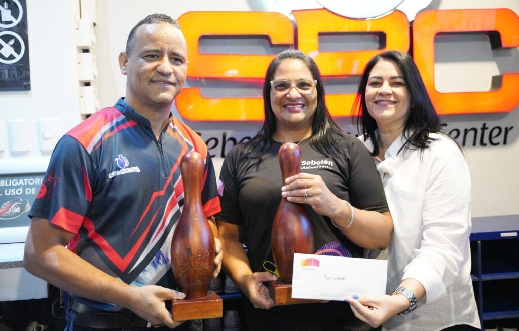 Manolitoenelplay:: Jaime y Alfredo Abundio campeones torneo boliche de ...