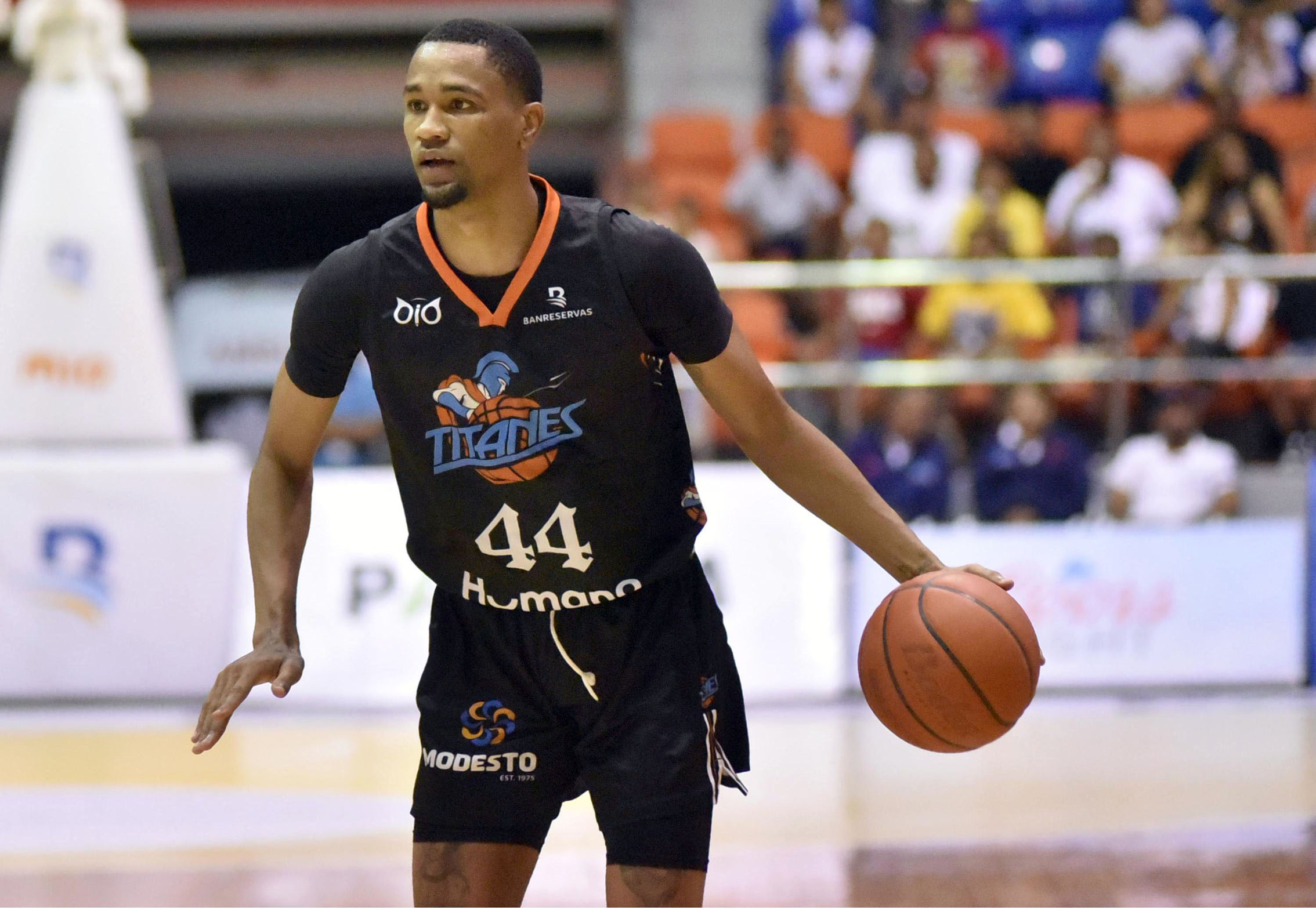 Manolitoenelplay:: Titanes superan Marineros