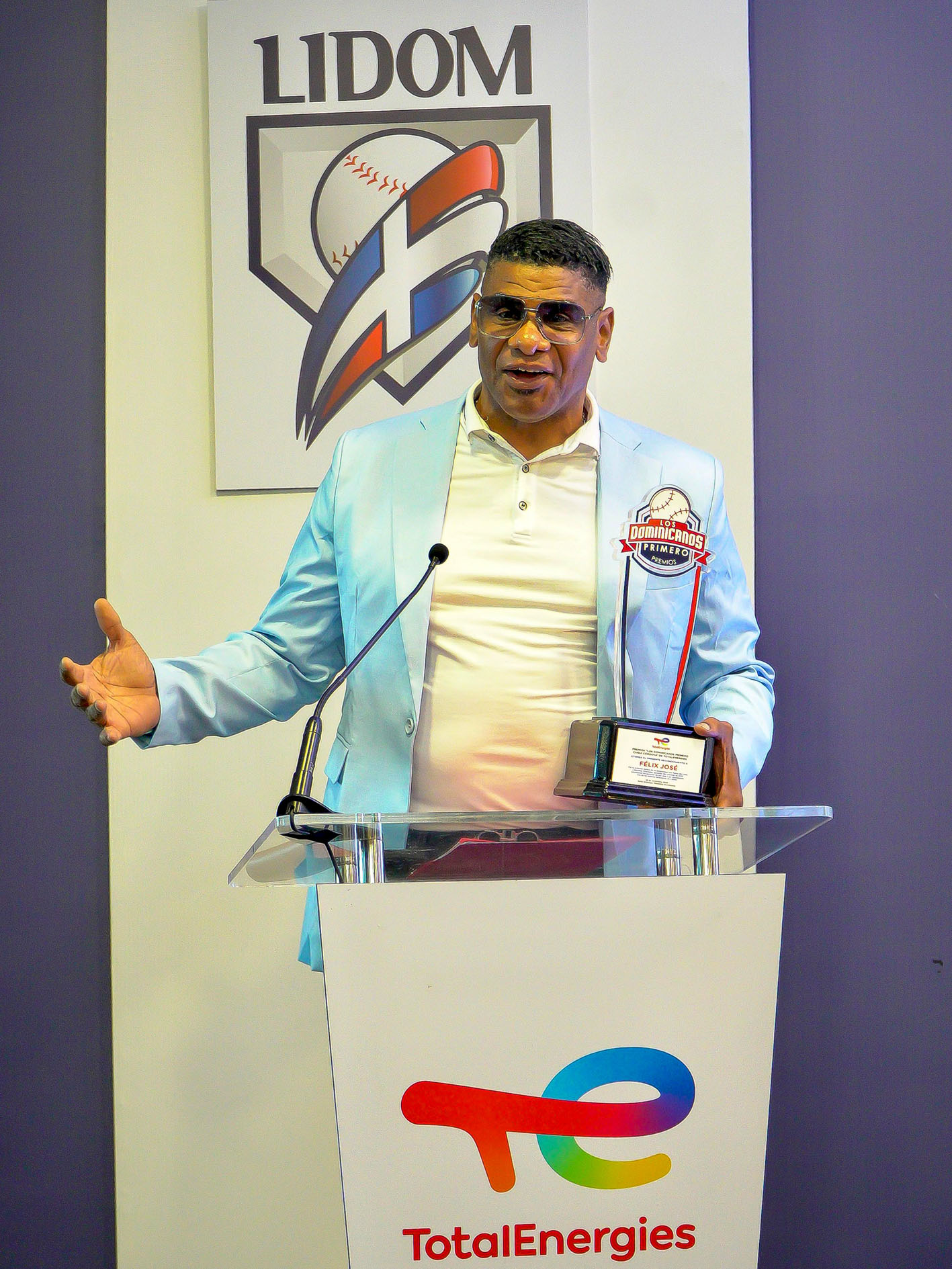 Manolitoenelplay:: Félix José recibe homenaje en premiación Los ...