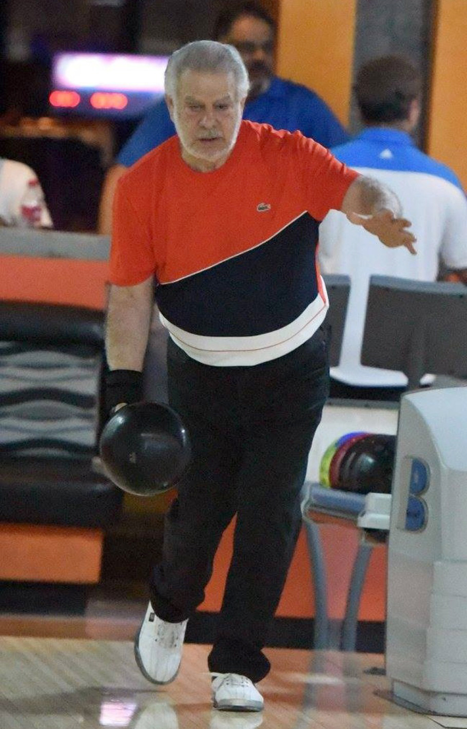 Manolitoenelplay:: Sebelén Bowling Center cumple 30 años con grandes ...